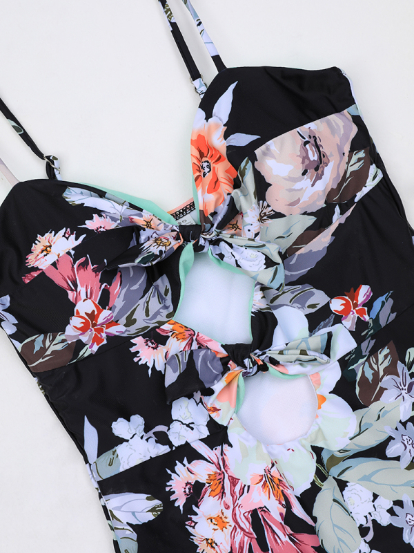 Popvil - Modest and yet sexy swimwear