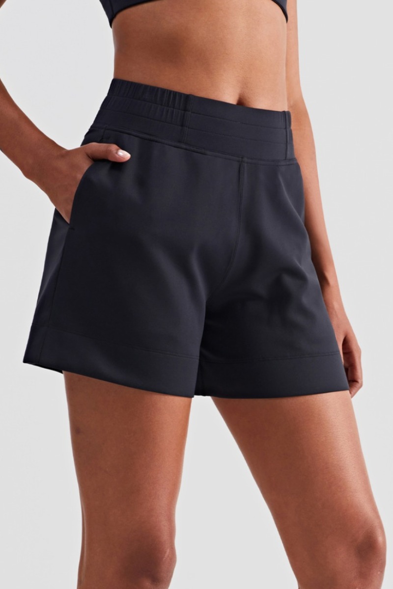 Popvil - Modest and yet sexy swimwear